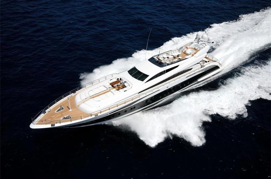 Yacht PURE ONE, Cantiere Arno (Rodriguez Group) | CHARTERWORLD Luxury ...